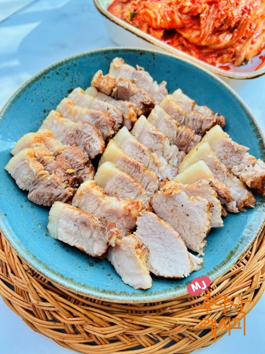 삼겹살 수육 맛있게 삶는법 돼지고기 콜라 수육 삶기 압력솥 보쌈 삶는법 시간 네이버 블로그