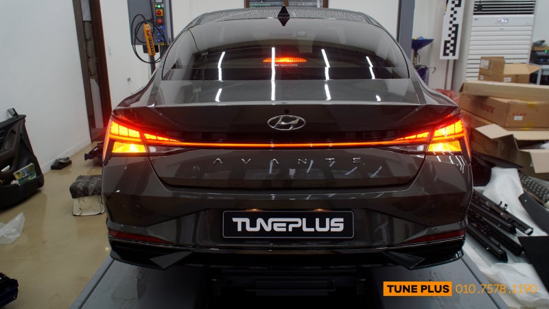 현대 아반떼CN7 자동차 순정 LED 헤드램프, LED 테일램프 장착 : 네이버 블로그