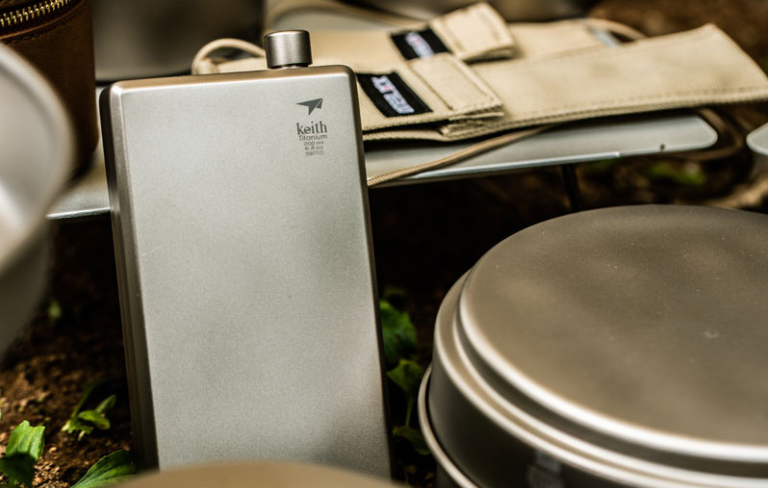 [언박싱 및 실사용 후기] 노숙에는 위스키지 : 키이스 티타늄 힙 플라스크(Keith titanium hip flask ...