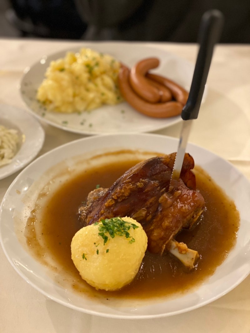 독일 뮌헨 맥주 아우구스티너 맥주홀 학센 소시지 뮌헨 구시가지 네이버 블로그