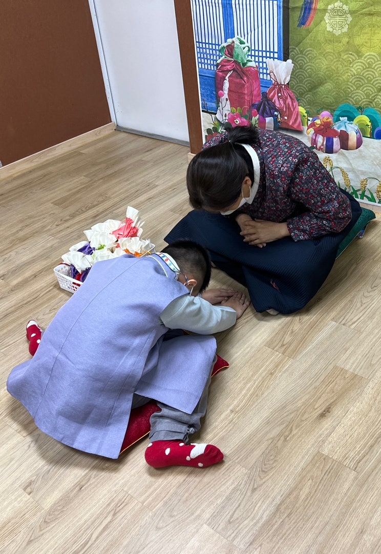 용인 세움어린이집 설날행사 설날 포토존 전통놀이 세배하기 장터놀이 네이버 블로그