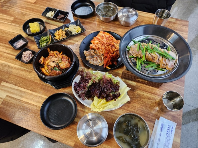삼척 현지인 맛집 오시기식당 보쌈 정식 추천 네이버 블로그