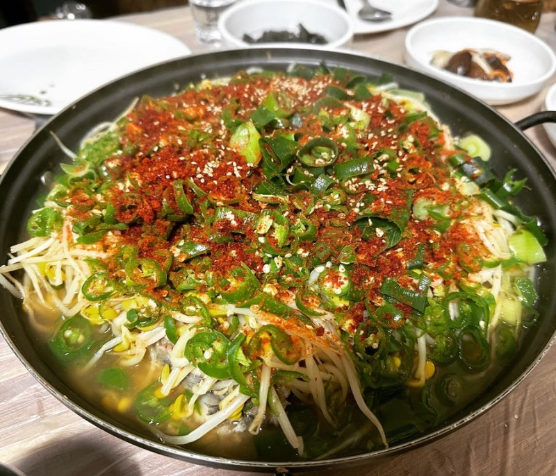 군산맛집 허영만 백반기행에 나온 정말 맵다고 소문난 명태찜맛집 불타는명태찜 네이버 블로그