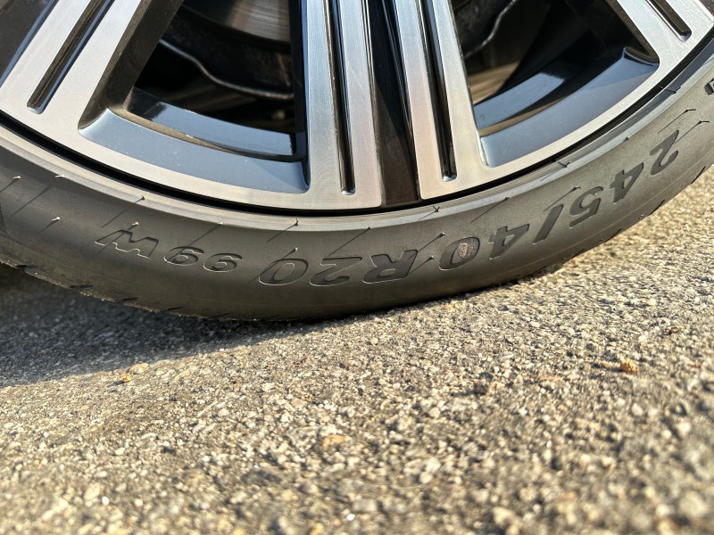 볼보 S90 세단 B6 마일드 vs T8 리차지 플러그인 하이브리드 자동차 (배터리) : 네이버 블로그