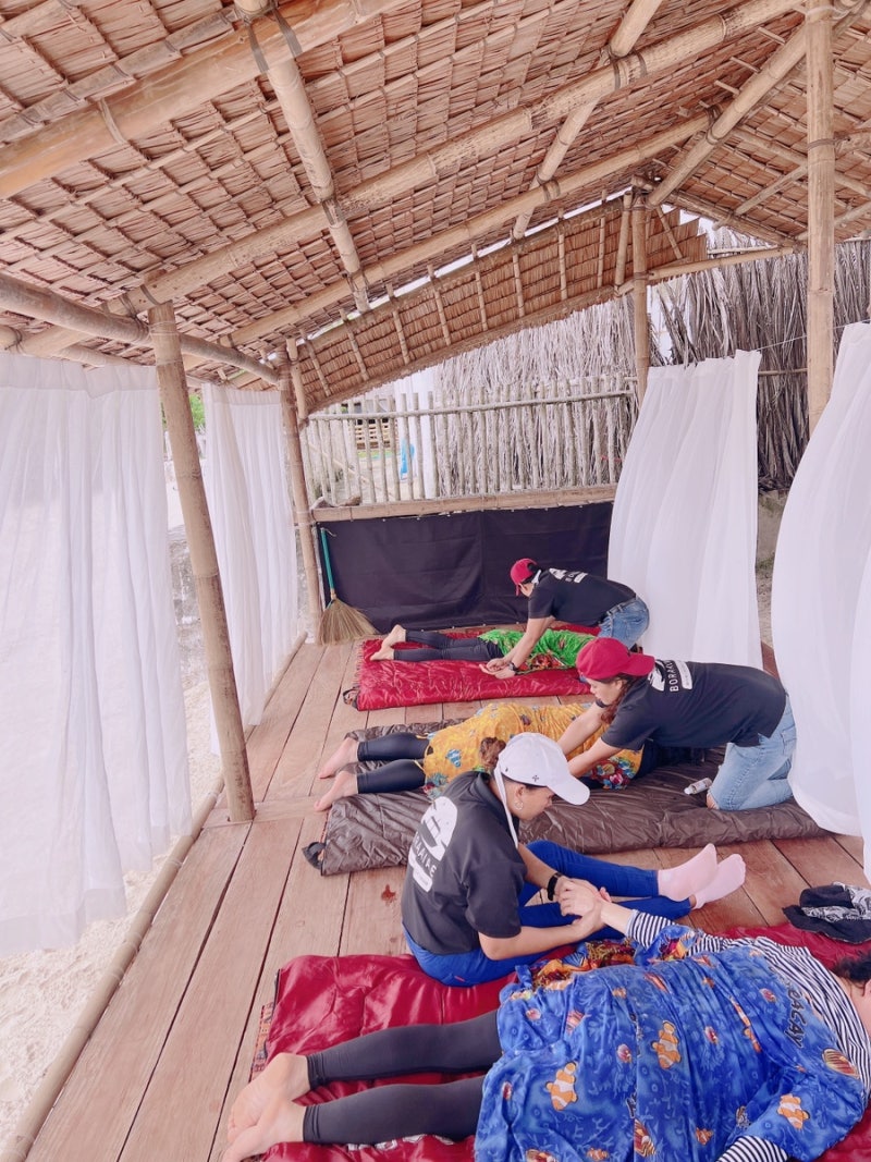 엄마+고모2와 보라카이 특별한 호핑투어!(보라아재 카라바오 비치아재투어) : 네이버 블로그