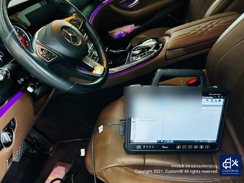 벤츠 E220d 반자율주행 옵션 설치 Amg 핸들 교체 와이드콕핏 설치 네이버 블로그
