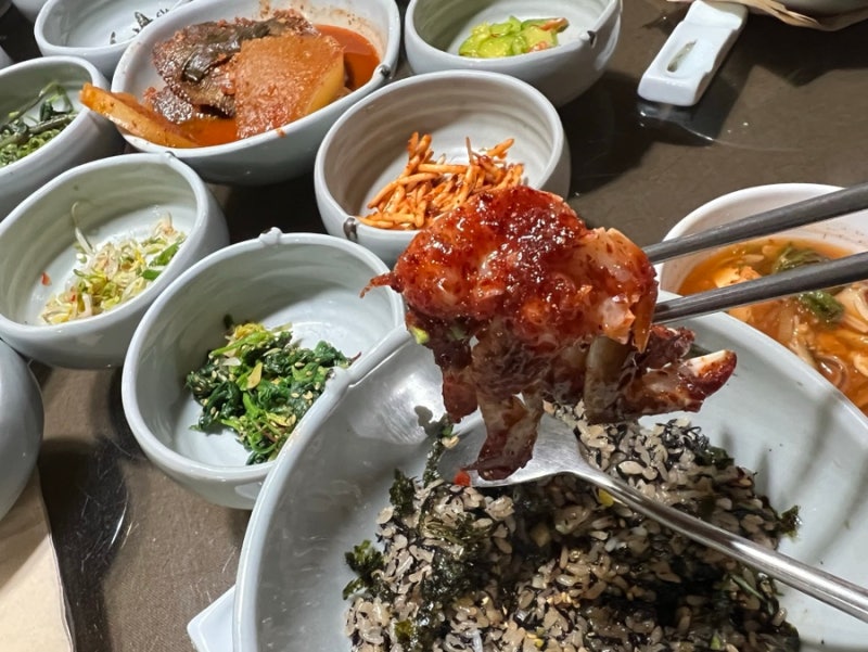 대구신천동맛집 둥지톳밥톳밥 한식 한정식 백반집 밥집 점심식사 추천 식당동구 동대구역 신세계백화점 동대구터미널 현대아울렛