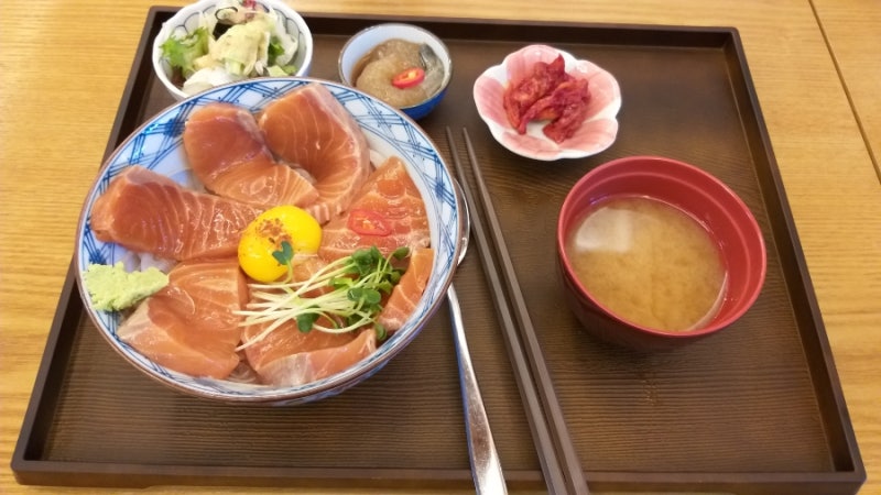 산본역 연어맛집 모미모미 산본점에서 연어장덮밥을 먹었습니다 짜지 않아요 롯데피트인 산본 7층 식당가 네이버 블로그