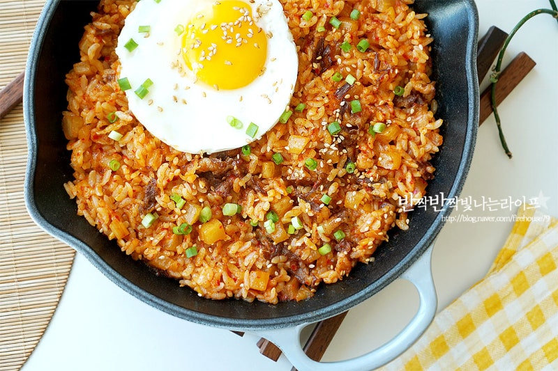 깍두기 볶음밥 레시피 백종원 소고기 차돌 깍두기 볶음밥 깍두기 요리 네이버 블로그