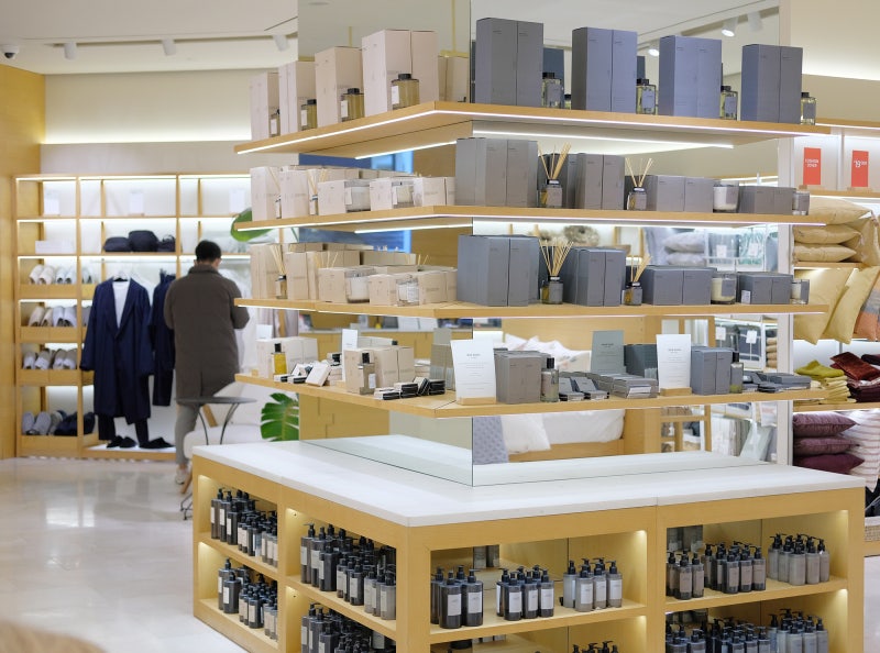 자라홈 ( ZARA HOME ) 여의도 IFC몰 매장에서 홈 인테리어 소품 쇼핑 후 집들이 선물 제품 추천 : 네이버 블로그