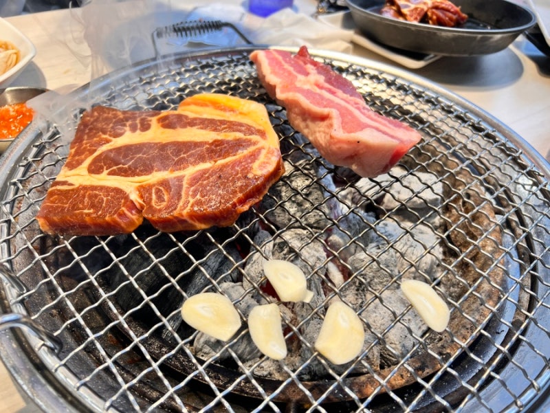 화성 프렌치렉 통삼겹살 닭갈비 등 명륜진사갈비 리뉴얼 방문 후기 네이버 블로그