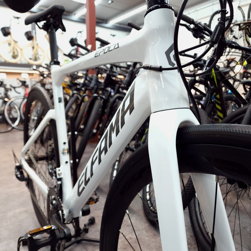 알로이 디스크 로드 입문은 엘파마 에포카 E2000D로 : 네이버 블로그