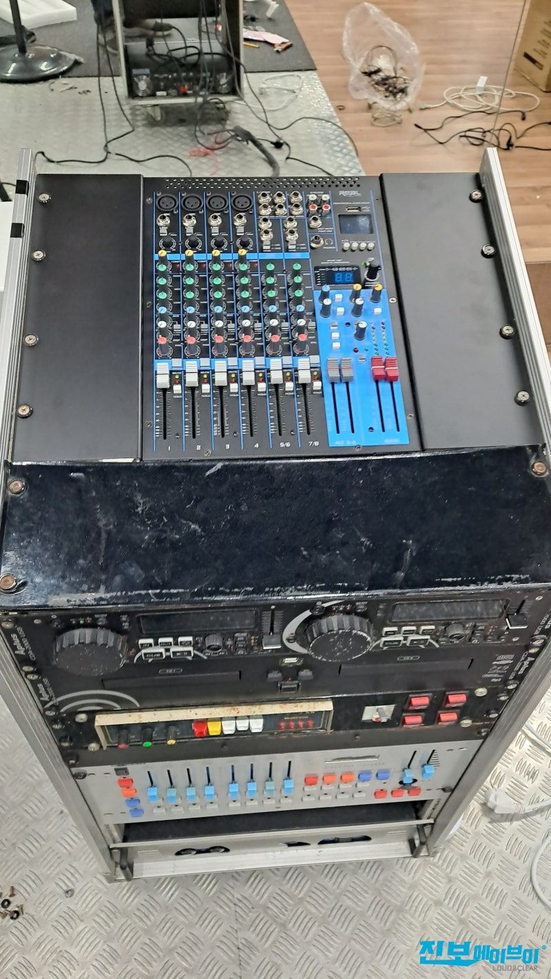 [음향해결사]헬스장 GX룸 음향장비점검 스피커 소리가 안나올때, 음향장비점검 및 교체작업 : 네이버 블로그