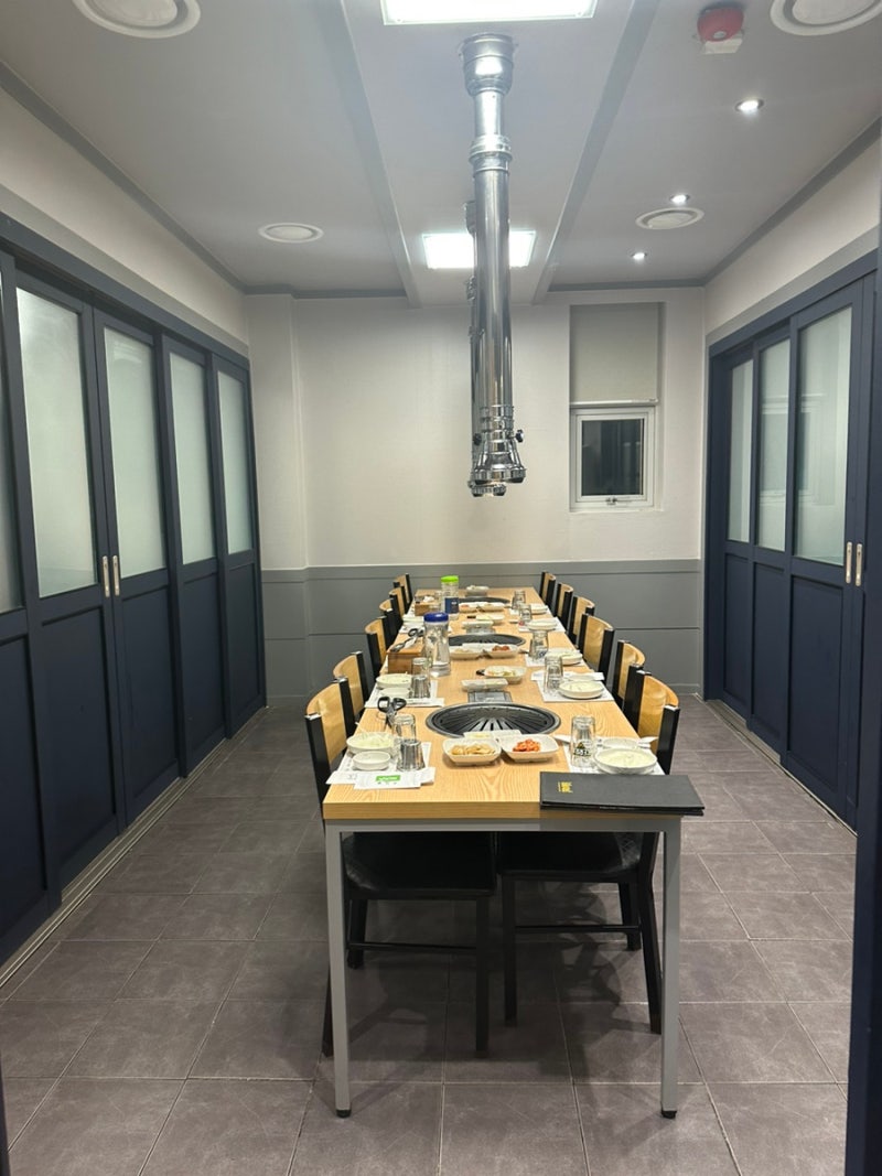 단체모임하기 좋은 넓은 강남 회식장소됐소 강남점 한돈 모듬 추천 네이버 블로그