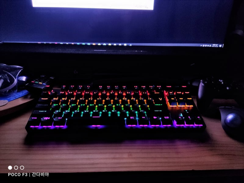 [사용기] 조이트론 LED 텐키리스 청축 스위치 기계식 키보드 JTMK - 200S 게임용 키보드 사용기 : 네이버 블로그