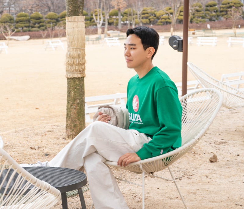수프라supra 남자 맨투맨 티셔츠 스트릿 브랜드 색감 완벽쓰 네이버 블로그