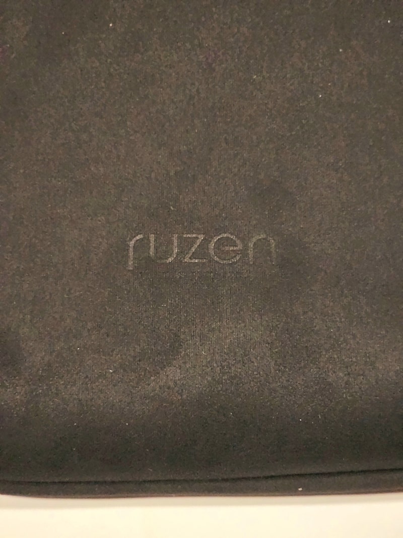 루젠RUZEN 충실 차량용 메모리폼 목베개 :: 목과 경추, 어깨까지 충실하고 편안하게 받쳐주는 장거리 운전자를 위한 필수템 ...