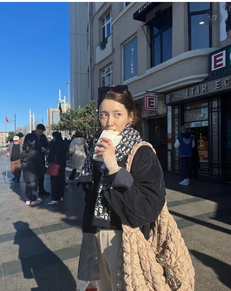 제니 코스 가방 Cos 퀄티드 미니백 구름백 실제 사용후기 네이버 블로그
