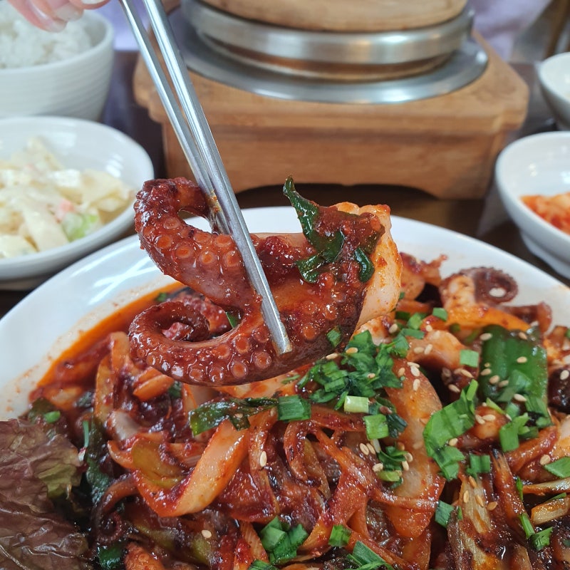 파주 심학산 맛집 돌솥밥 한정식 푸짐한 밥집 둘레길한정식 네이버 블로그