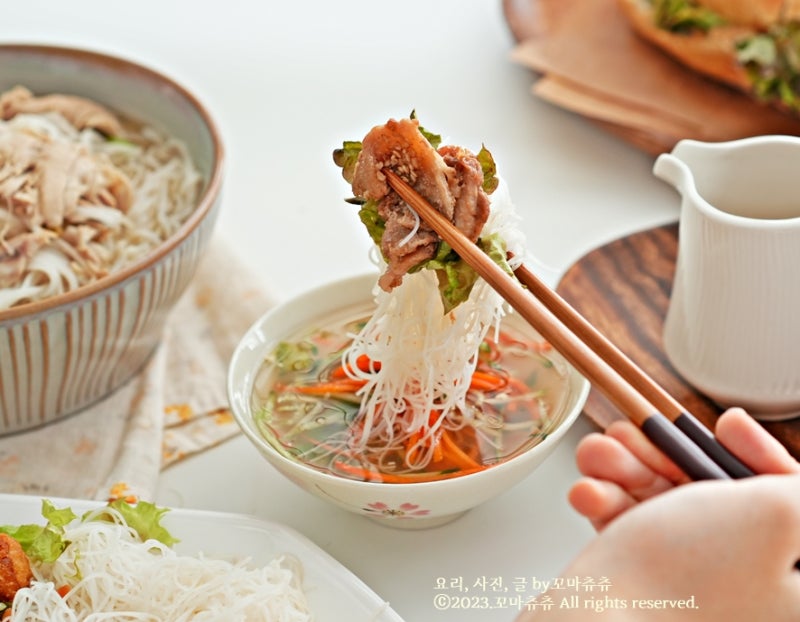 쌀국수 칼로리 분짜 먹는법 짜조 반미샌드위치 뜻 알고 먹기 네이버 블로그