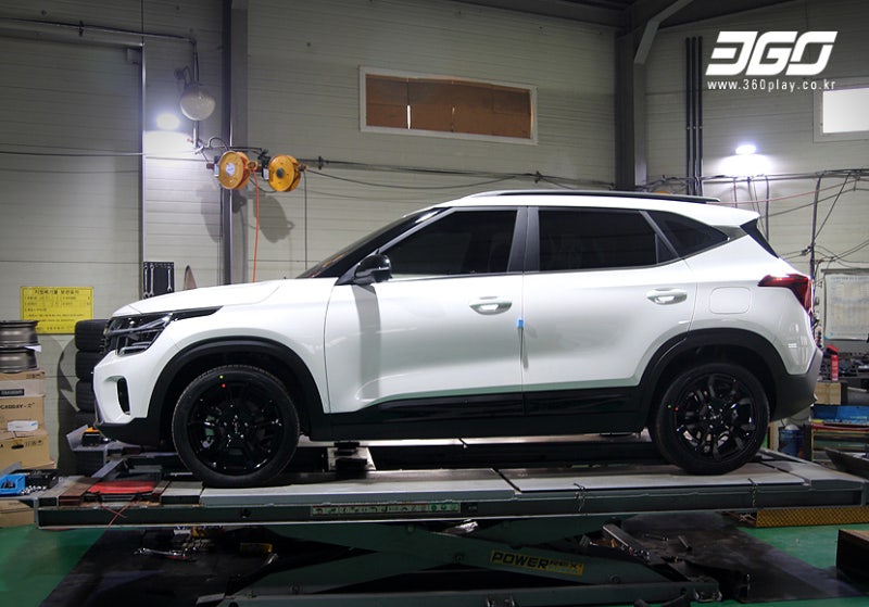 기아 셀토스 2P브레이크 장착 작업 셀토스용 XG2p 캘리퍼 + 320mm 역사선로터 장착 : 네이버 블로그