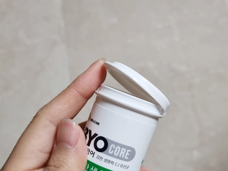 프로바이오틱스추천 100억 유산균 Cj웰케어 바이오코어 건강한 생유산균 네이버 블로그