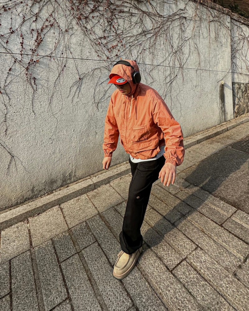 윈드브레이커 바람막이 고프코어 남자데일리룩 봄코디 남자봄코디 에스피오나지 로스트가든 테켓 네이버 블로그