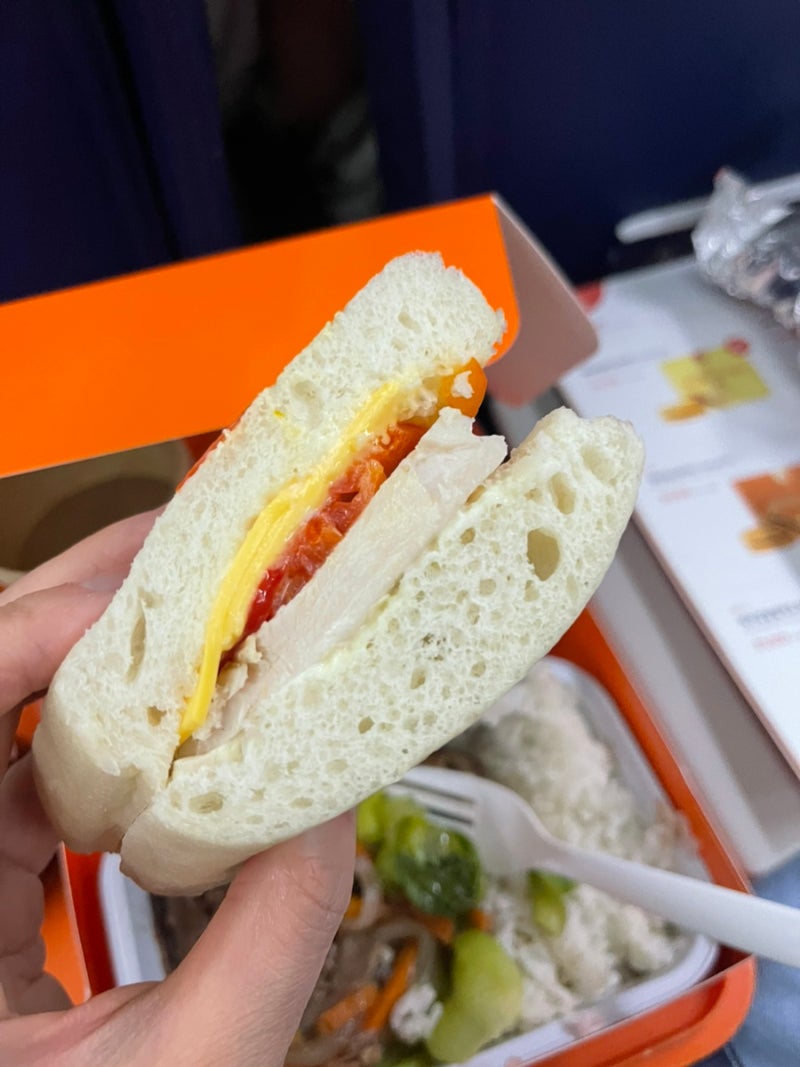 23년 태국여행 3년만에 맛보는 제주항공 기내식 커플세트 치맥세트 직접구매 후기 네이버 블로그