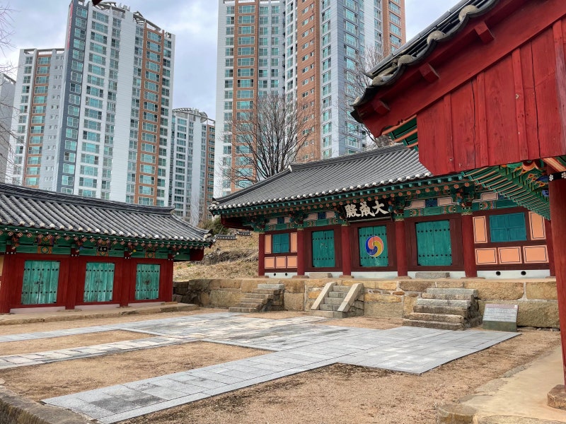 부산 가볼만한 곳 부산 동래 유적지 탐방 걸어서 역사 속으로 동래향교 동래읍성 복천박물관 충렬사 네이버 블로그