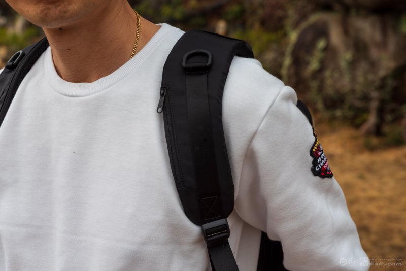 다용도 남자백팩추천 일상 백팩에서 남성 여행용백팩까지 만능인 루퍼 닉 백팩S LOOPER NICK BACKPACK : 네이버 블로그