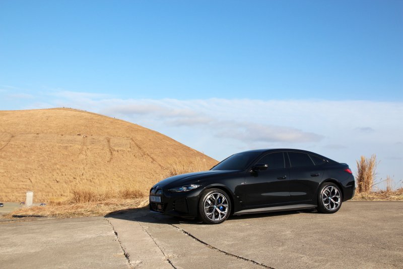 BMW i4 40 Pro 시승기, 구매 꿀팁 알려준다 : 네이버 블로그