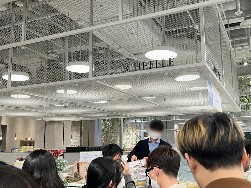 [더현대서울맛집] 줄서서 사는 수플레 치즈케이크 치플레, 브륄레 디저트 맛집 더현대서울 ' 치플레 CHEFFLE ' : 네이버 블로그