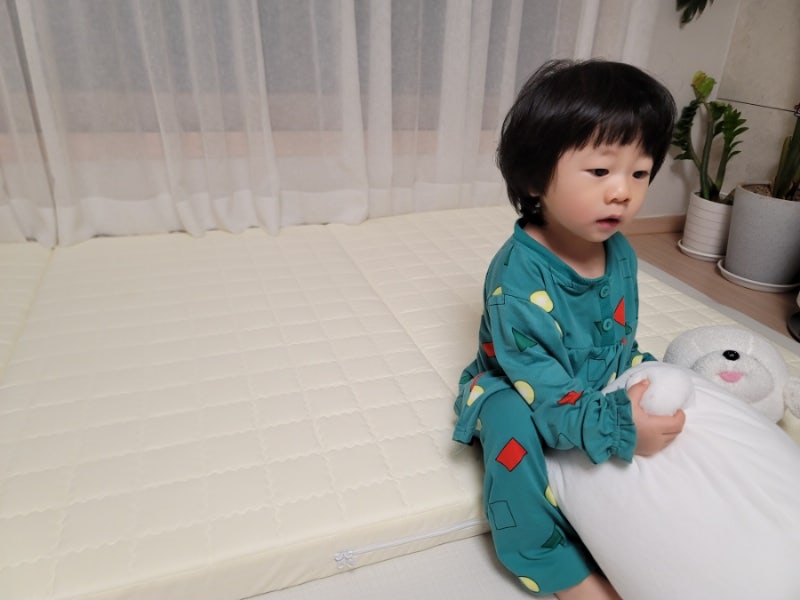 아기매트리스 단단한 수니홈 3단 접이식 토퍼 네이버 블로그