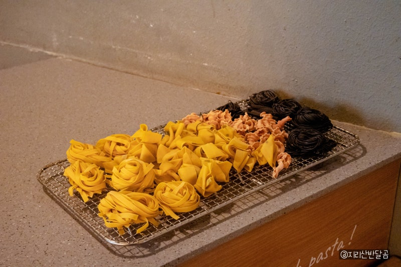 맛집 해방촌 생면파스타 에그앤플라워 미슐랭and블루리본 네이버 블로그