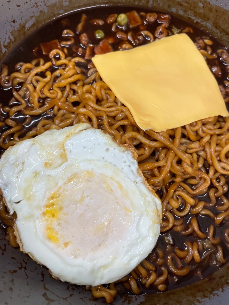 농심 사천 짜파게티 먹어본 후기 영양성분 칼로리 네이버 블로그