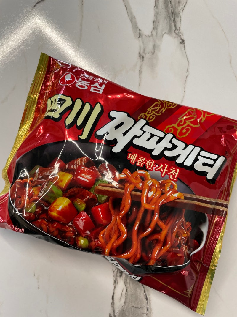 농심 사천 짜파게티 먹어본 후기 영양성분 칼로리 네이버 블로그