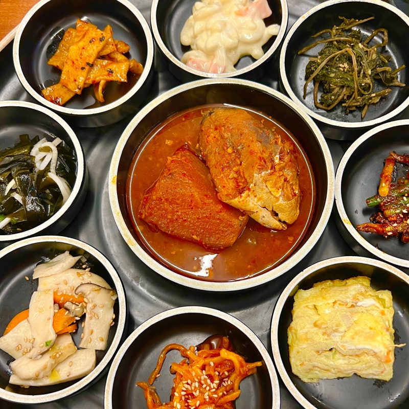 마산 합성동 맛집 외갓집 석쇠 숯불고기 정식 도토리묵 무침 부추전 꽃게 된장찌개 식혜 네이버 블로그