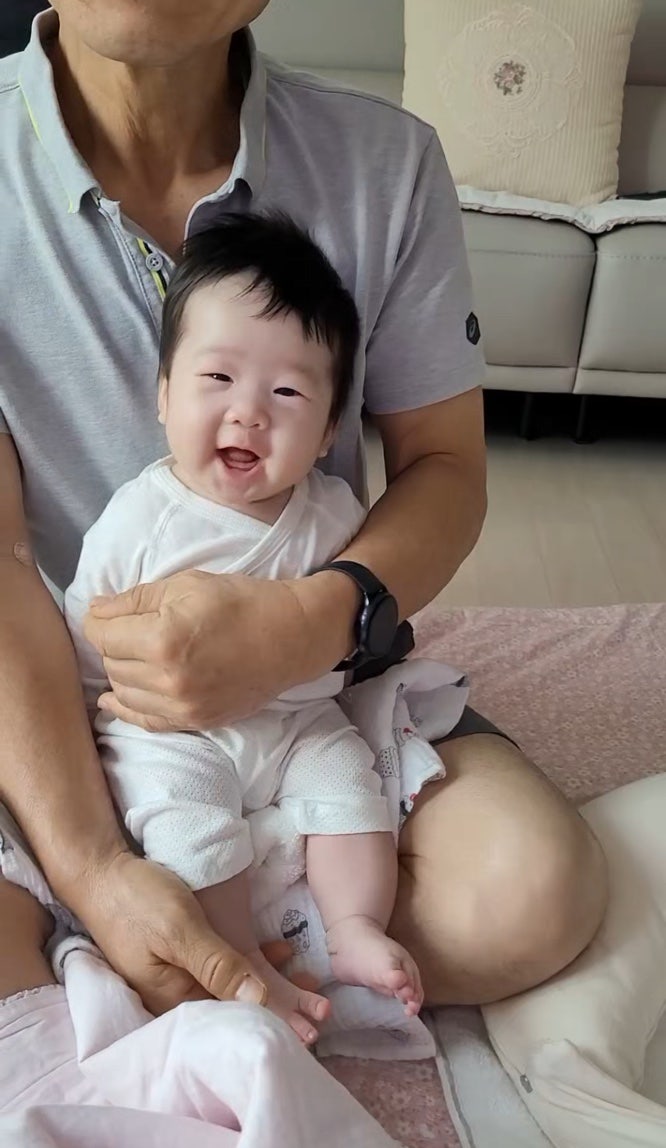 신생아 얼굴 눈크기 변화 0개월~5개월까지 네이버 블로그
