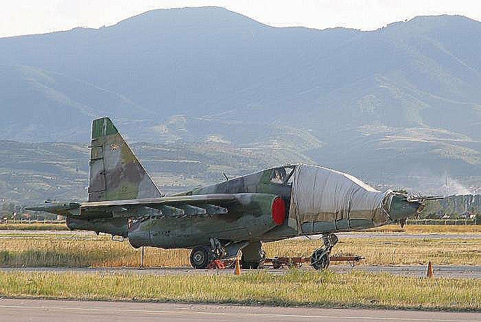 돌고 도는 까마귀(Su-25 Rook)들... [우크라이나 제299전술항공여단 Su-25 파일럿 이야기 Vol.4] : 네이버 블로그