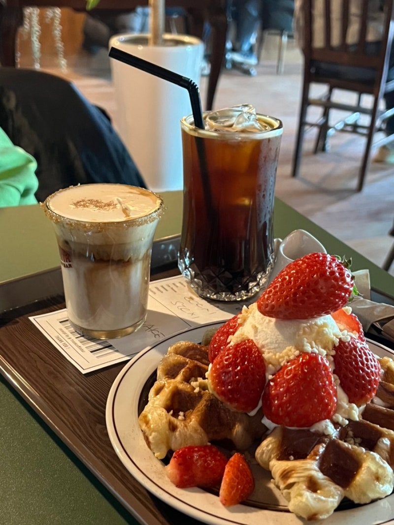 용인 딸기시즌에 달려와야하는 프랭크커핀바 용인점 네이버 블로그