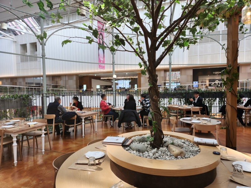 여의도 더현대 서울 맛집 이탈리 파스타와 피자가 맛있는 실내정원 레스토랑 네이버 블로그