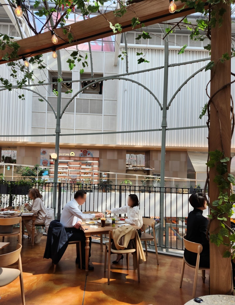 여의도 더현대 서울 맛집 이탈리 파스타와 피자가 맛있는 실내정원 레스토랑 네이버 블로그