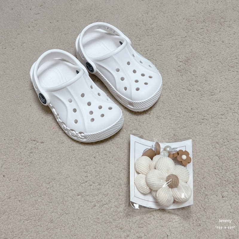 3살 아기 크록스꾸미기 해피베어 지비츠세트로 했어요 네이버 블로그