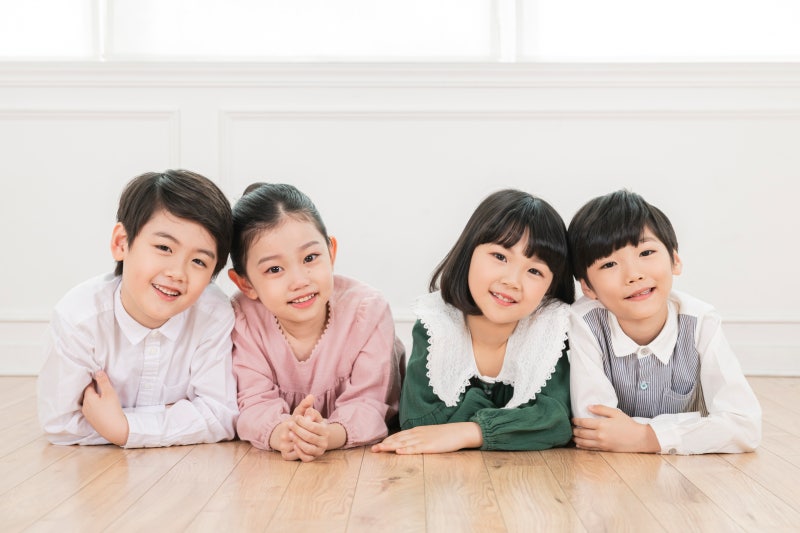 쁘리레육아정보 영어유치원 영어학원에서 사용할 여자아이 남자아이 인기 유행 영어 이름과 아이의 영어 이름 작명을 위한 팁