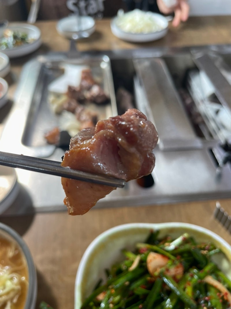 [의왕 청계산 맛집]오리마을 내돈내산 후기 - 오리 숯불 꼬치구이 처음봤당 굿굿~! : 네이버 블로그
