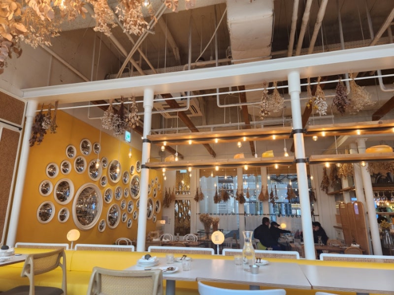 송파 맛집 데이트코스 롯데월드 맛집 치즈룸and테이스팅룸 롯데월드몰 친구랑 인증샷 핫플 네이버 블로그