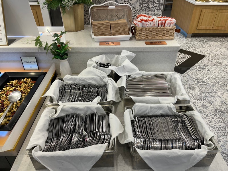 일산 맛집 쿠우쿠우 일산호수공원점 쿠우쿠우 중에 제일 깨끗하고 깔끔하고 맛있었던 매장 추천 평일런치 방문 매장