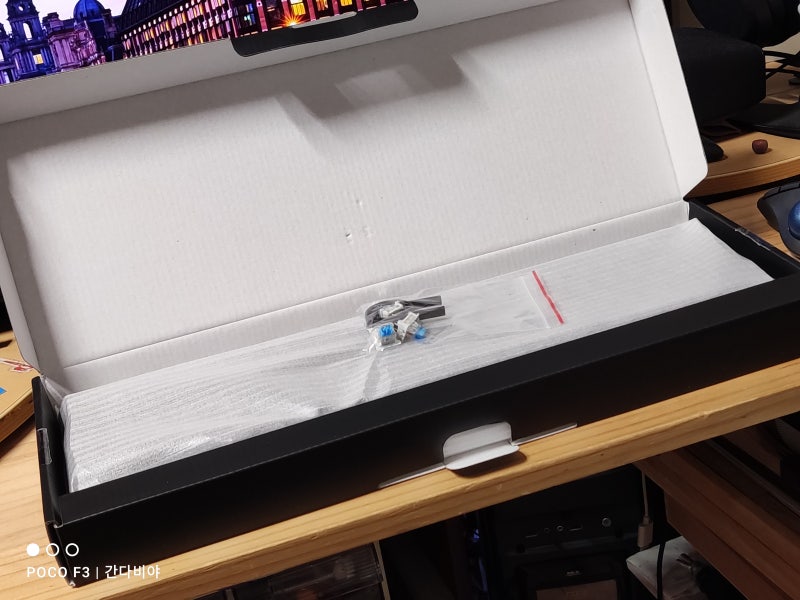 [사용기] 조이트론 청축 스위치 기계식 키보드 JTMK - 200L 게임용 키보드 사용기 : 네이버 블로그