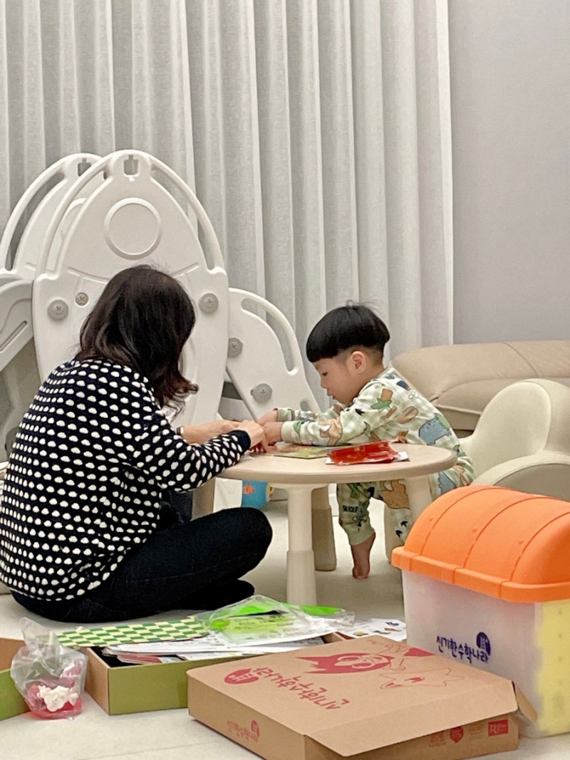 방문수업신기한 한글나라신기한 수학나라 만 3세 4살 한솔교육 입문 3회차 수업 후 꼬리에 꼬리를 무는 생각들