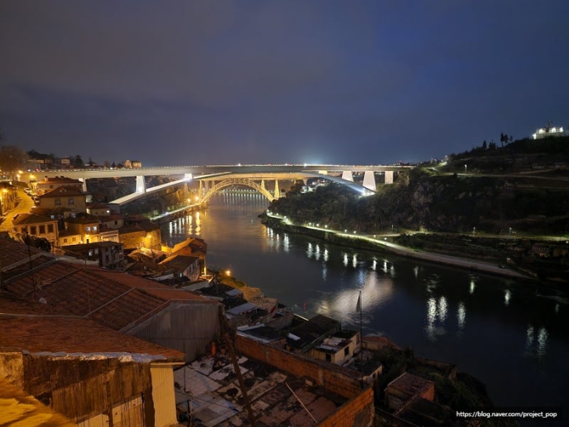 유럽 포르투갈 포르투 여행 포르투 첫날 저녁 동 루이스 1세 다리 Ponte De Dom Luís I 다리 위 아래 산책